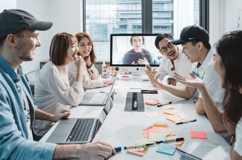 WOO X l Jobs & Careers